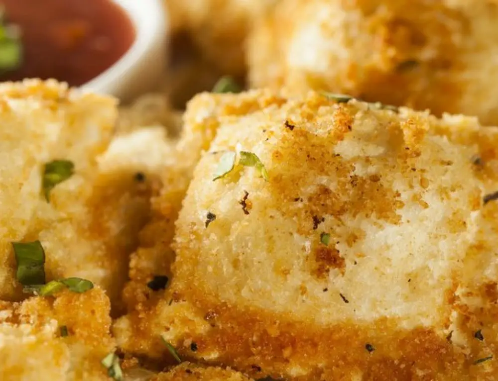 Easy Breakfast Pizza - The Best Way To Start Your Day